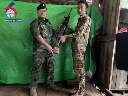 Junta’s lance corporal , another soldier join KNLA group with arms ...