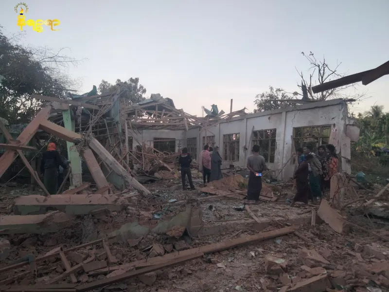 Junta forces once again launch airstrikes on Ann Thar village of Minbya ...