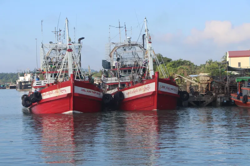 Junta Bans Locals but Allows Junta-Linked Companies to Fish off Arakan ...