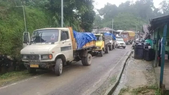 Indian authorities reopen the Mizoram-Paletwa border route after four ...